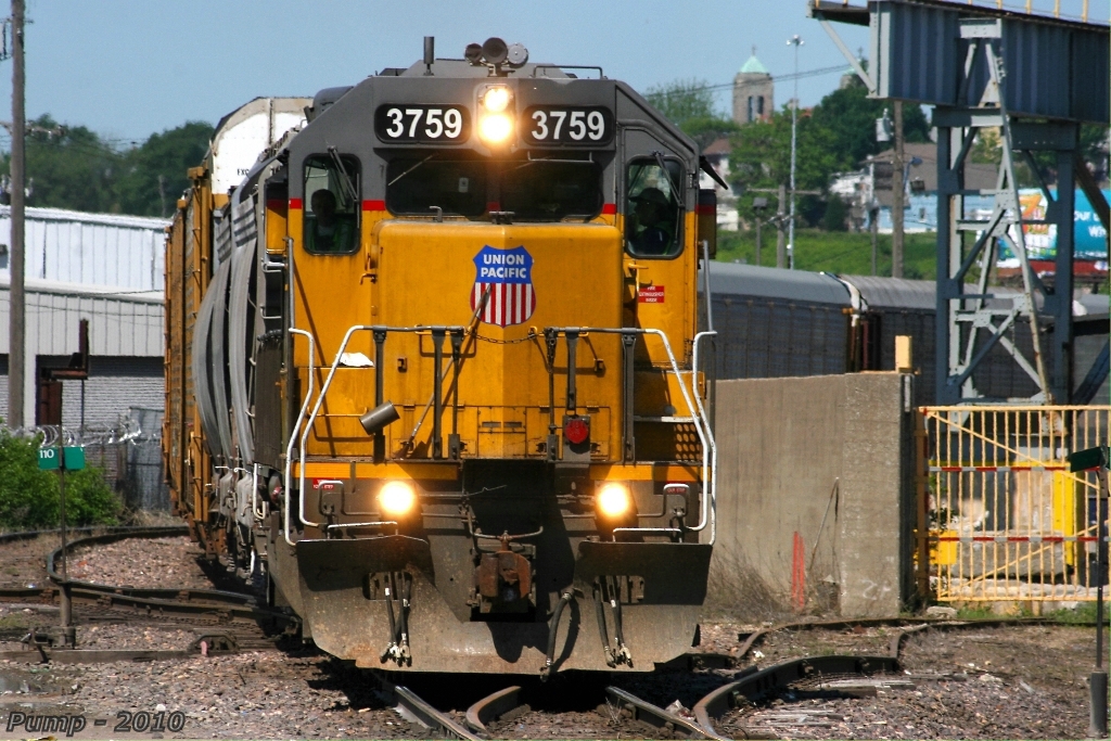 Southbound UP Yard Job Train